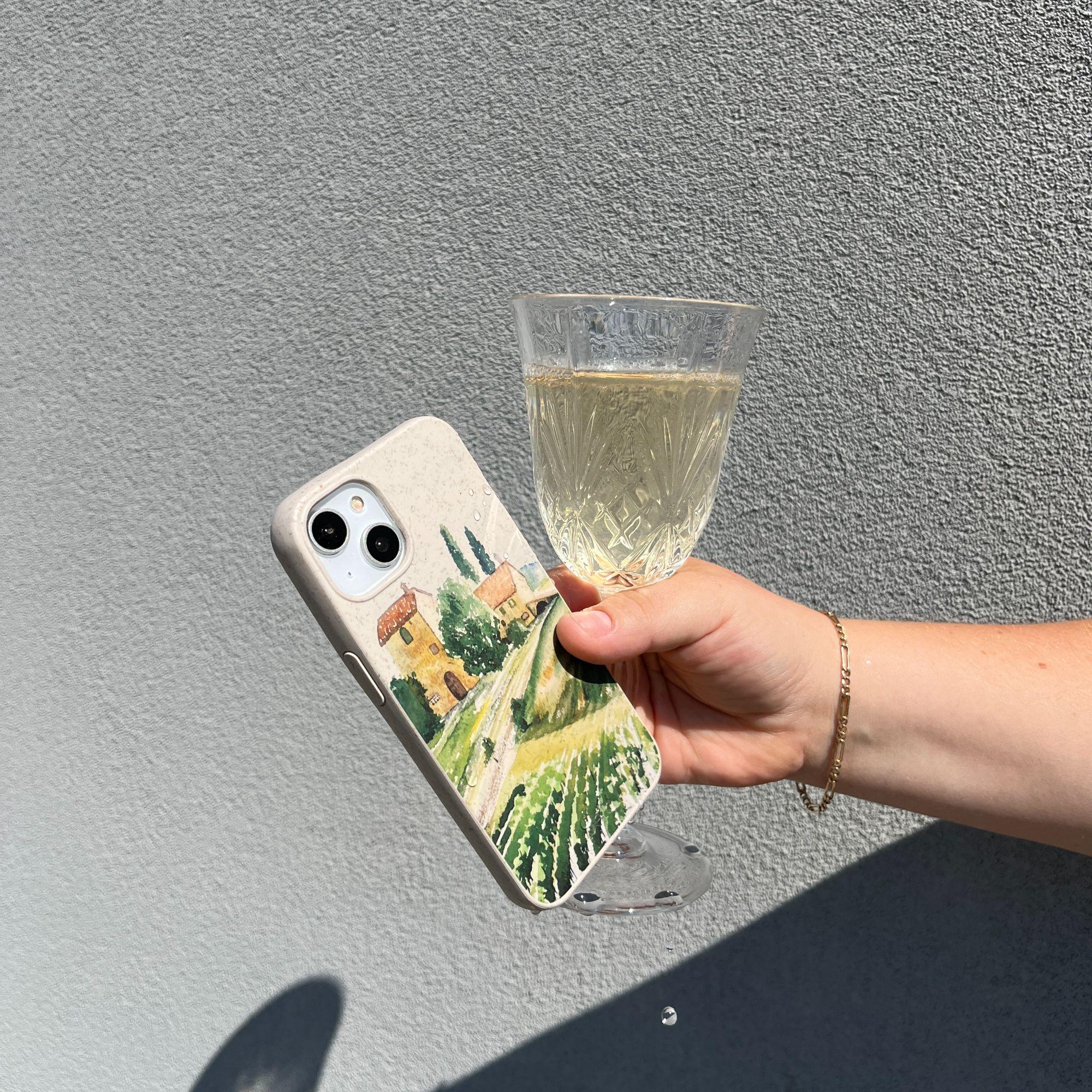 London Fog Grape Views iPhone 14 Pro Case – Pela Case