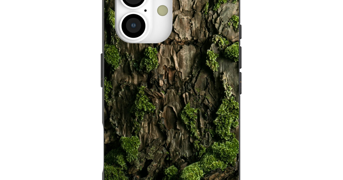 Black Tree Bark iPhone 17 Case – Pela Case