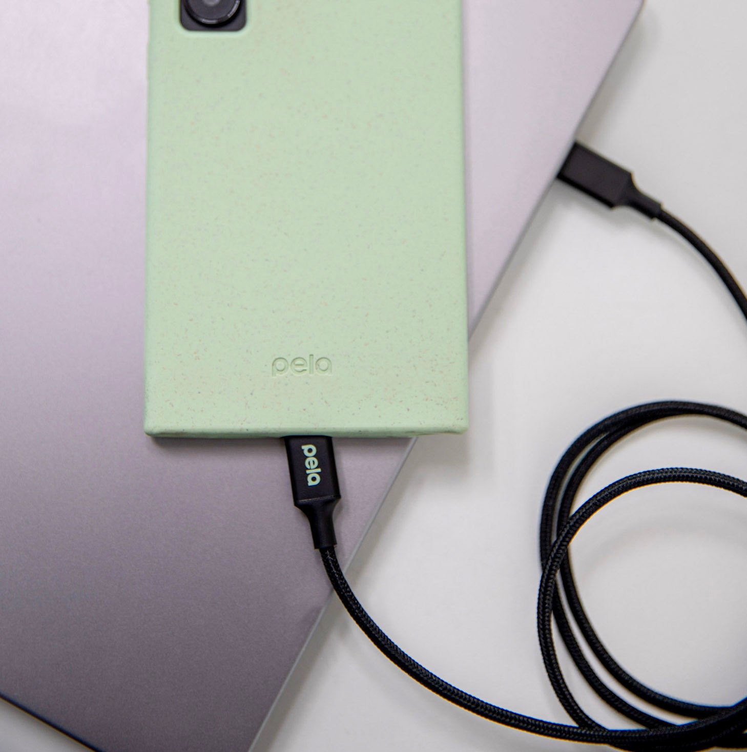 Black USB-C to USB-C Cable – Pela Case